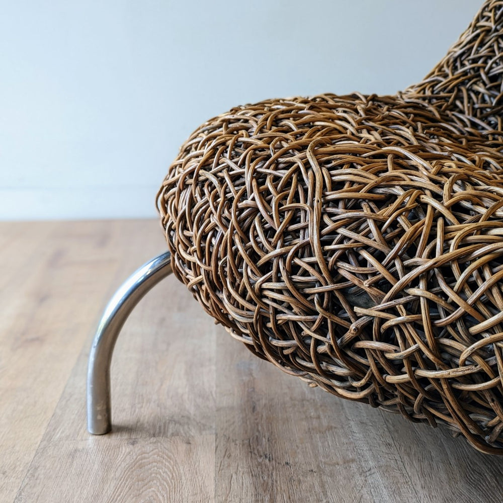 Udom Udomsrianan Chair