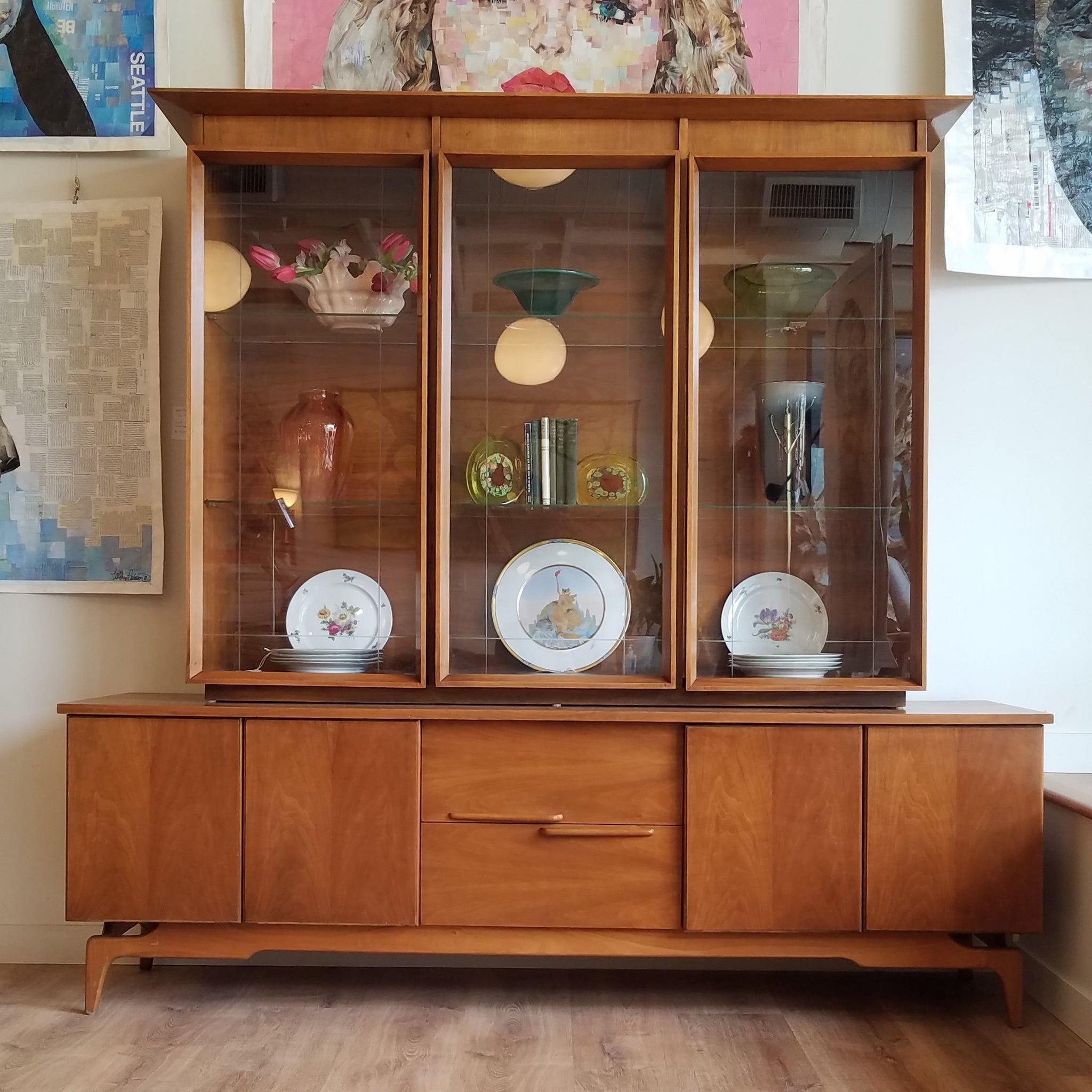 MCM Display Cabinet