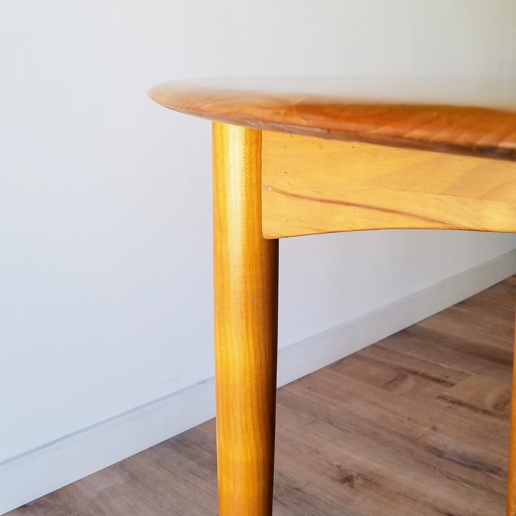 MCM Maple Round Dining Table | Seattle Vintage Furniture